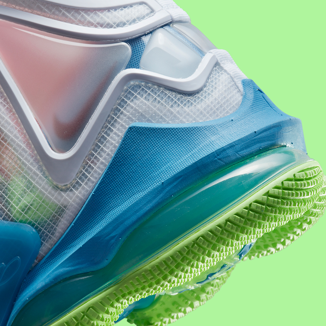 Nike LeBron 19 Dutch Blue Pomegranate Lime Glow DC9339-400 ...
