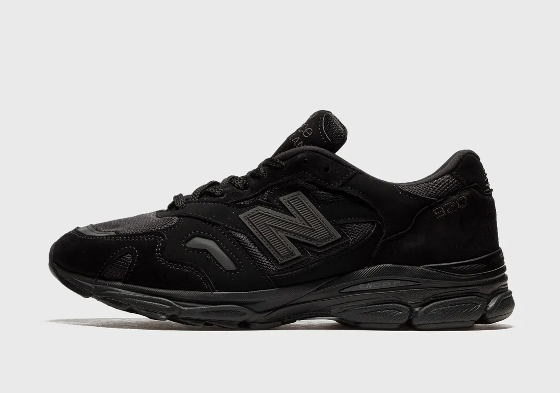 New Balance 920 Triple Black M920BLK | SneakerNews.com