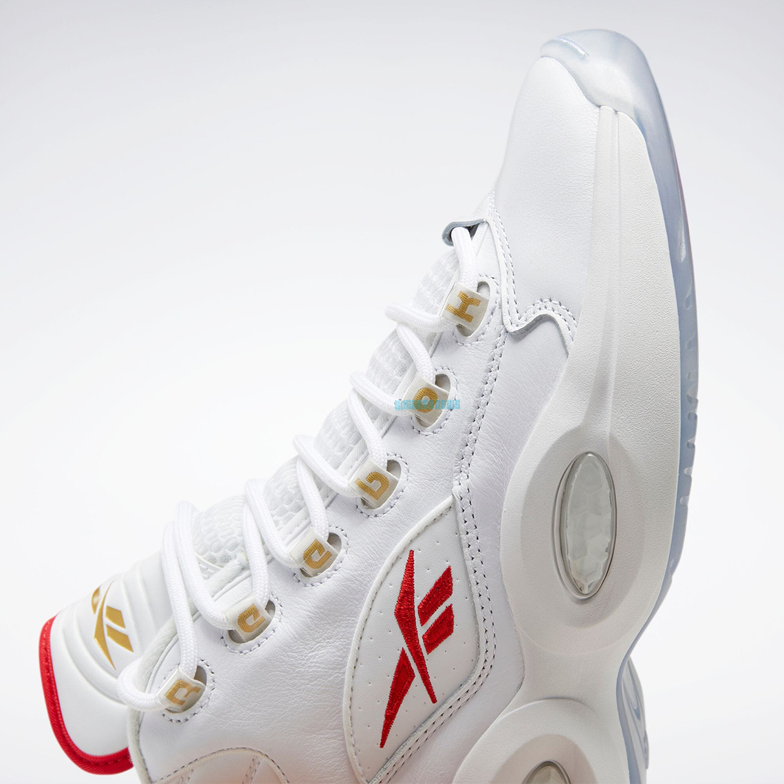 Reebok Question Mid "Crossover" GX0230 Release Date | SneakerNews.com