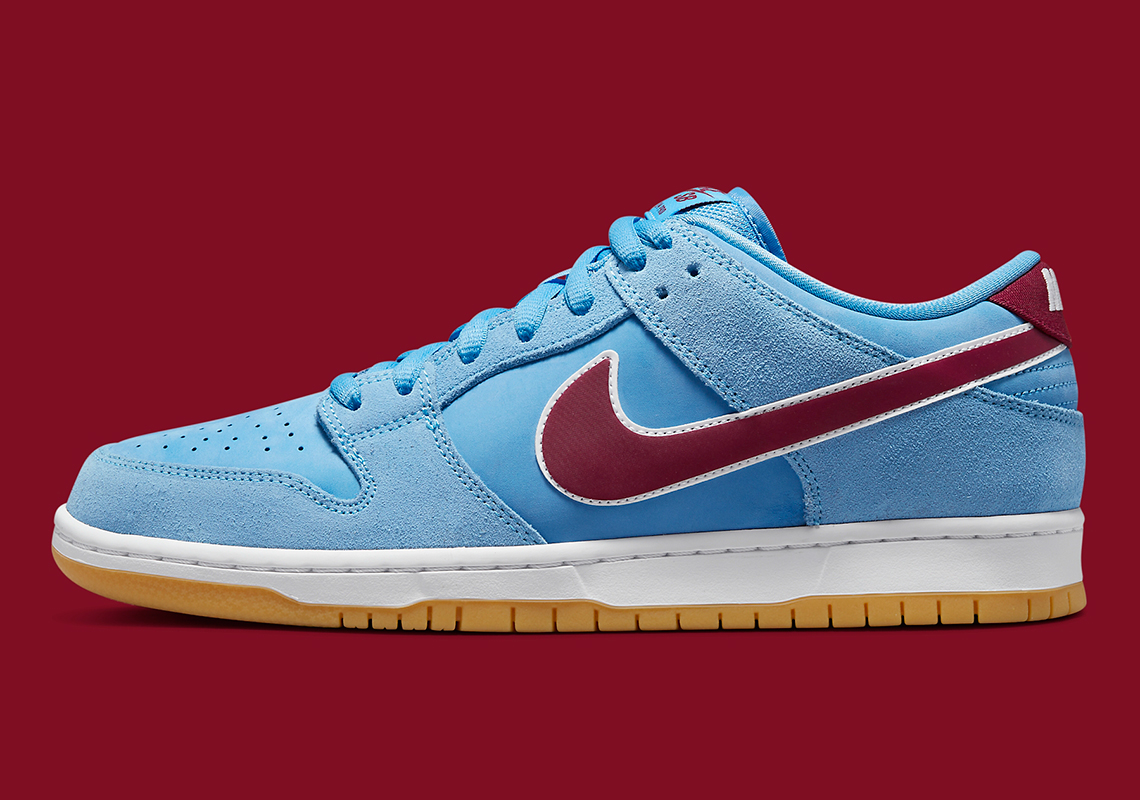 Nike SB Dunk Low "Phillies" DQ4040-400 Release Date | SneakerNews.com