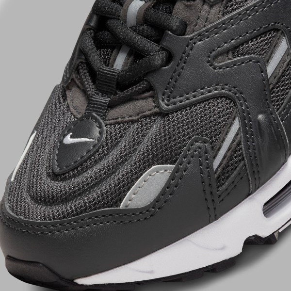Nike Air Max 96 II "Black/Metallic Silver" DJ6006-001 | SneakerNews.com