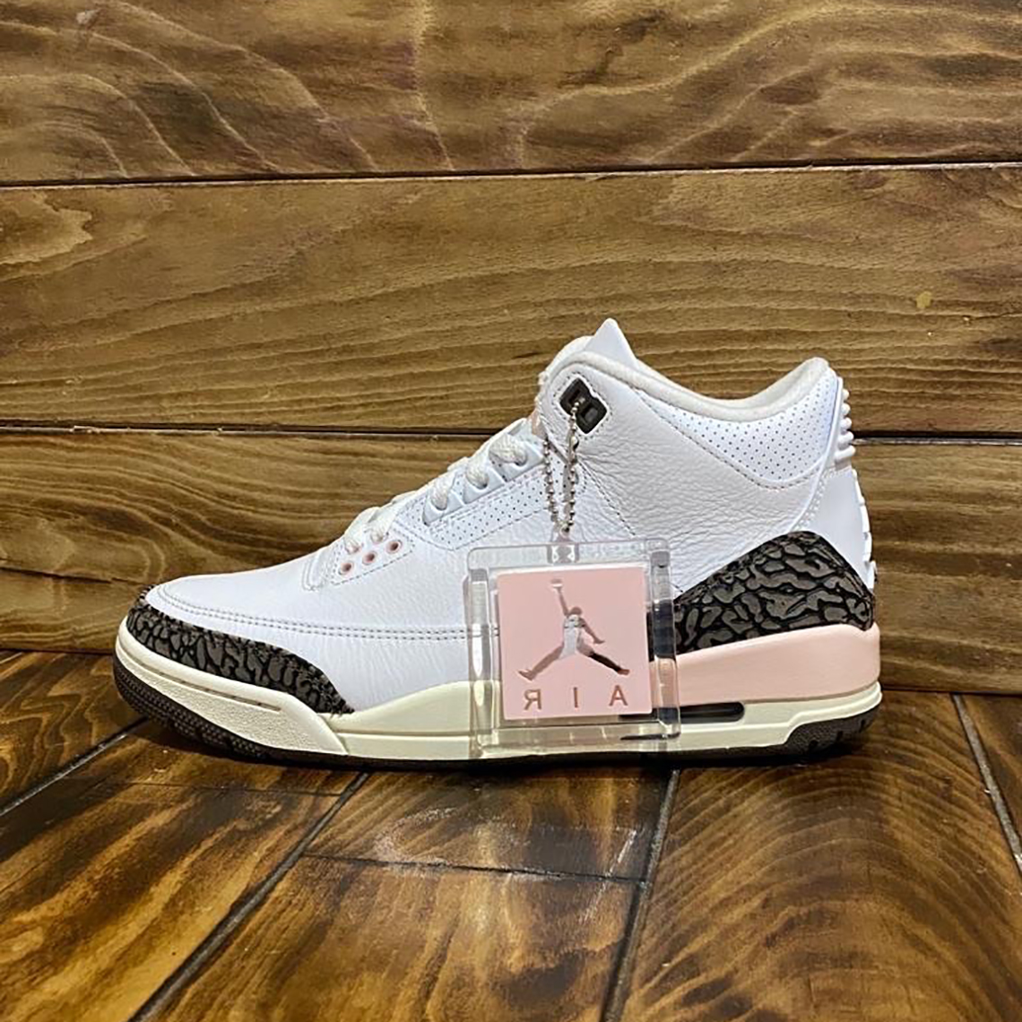 Air Jordan 3 "Neopolitan" CK9246-102 Release Date | SneakerNews.com
