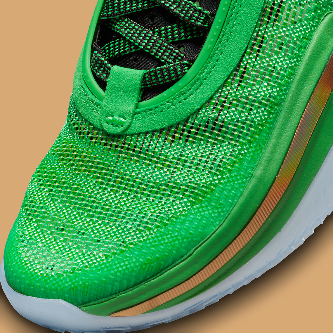 Air Jordan 36 "Green/Gold" CZ2650-300 | SneakerNews.com