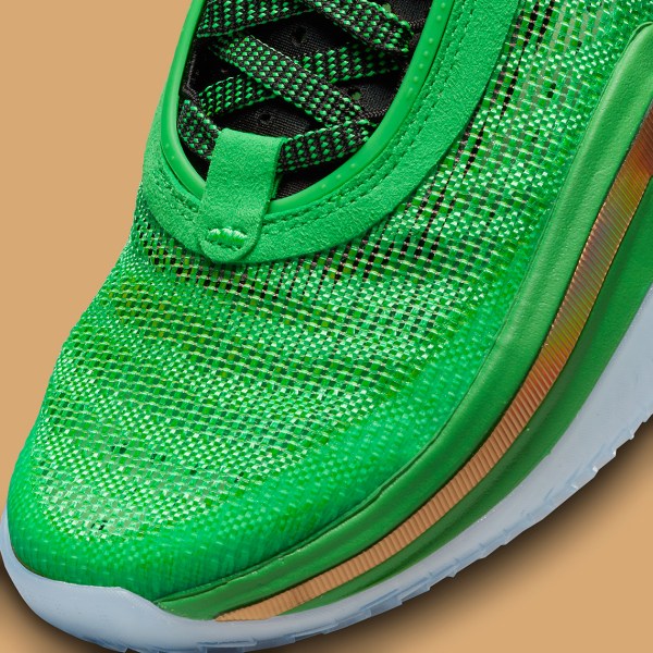 Air Jordan 36 "Green/Gold" CZ2650-300 | SneakerNews.com