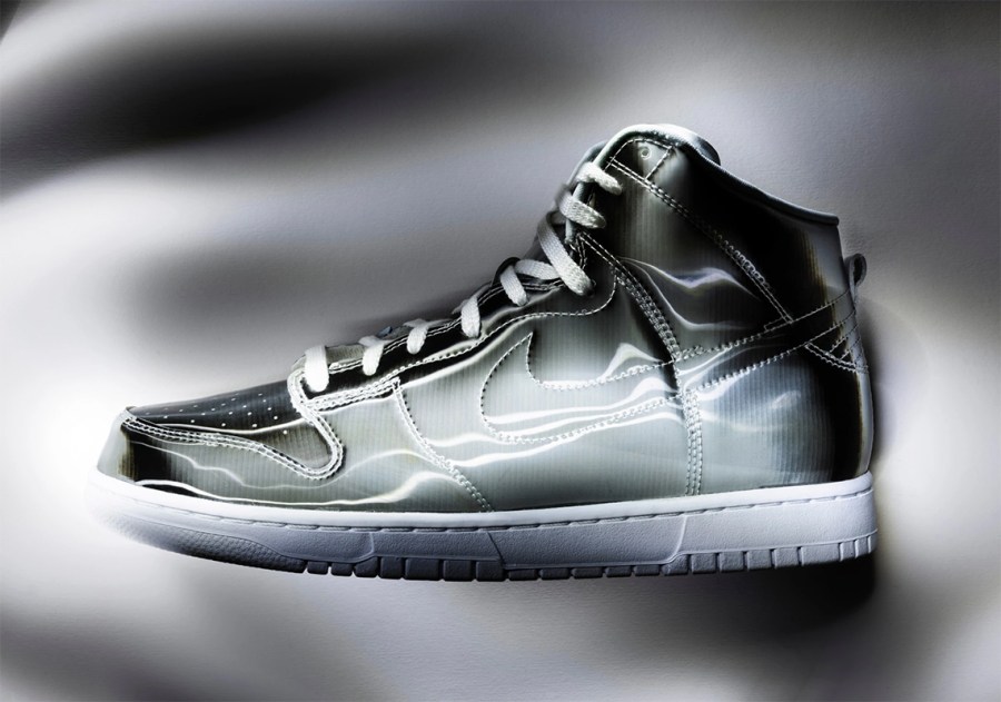 Air Jordan 1 Retro High OG "Yellow Toe" 555088-711 | SneakerNews.com