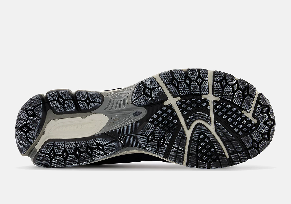 New Balance 2002R Protection Pack Dark Navy M2002RDF | SneakerNews.com