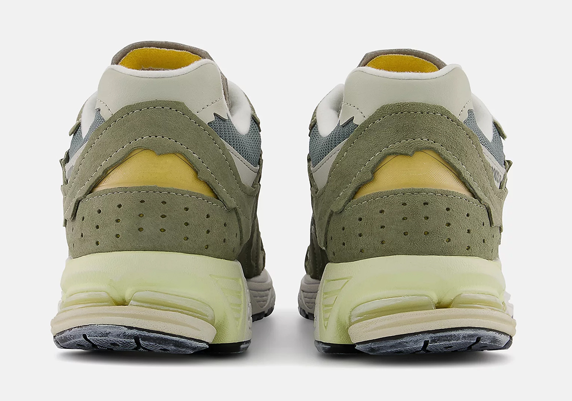 New Balance 2002R Protection Pack Steel Blue M2002RDD | SneakerNews.com