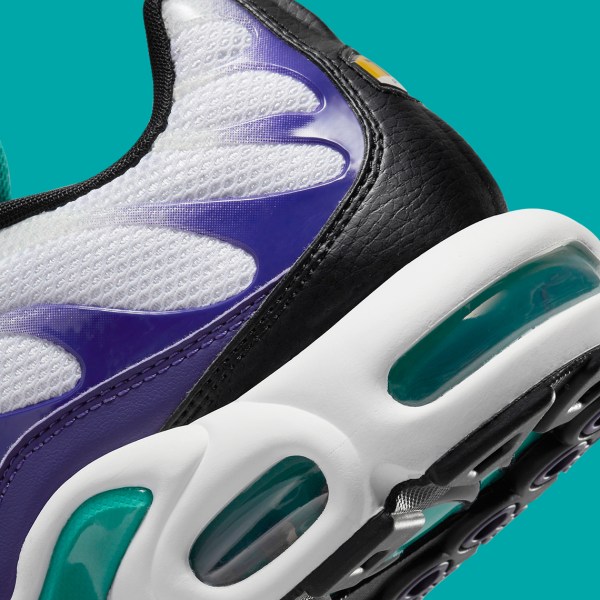 Nike Air Max Plus "Grape" DM0032-100 | SneakerNews.com
