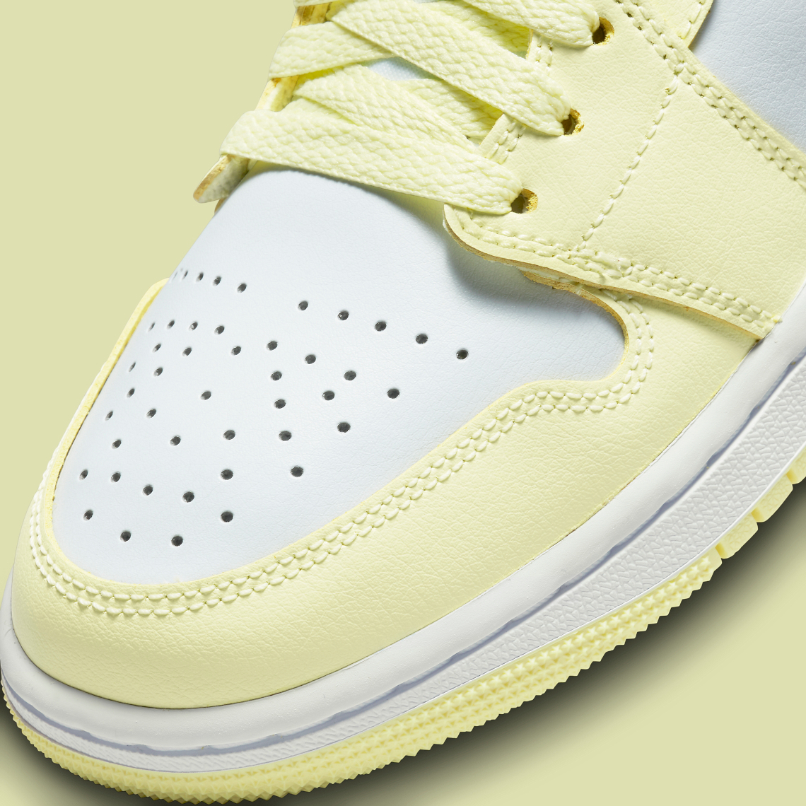 Air Jordan 1 Low "White/Lemonade" DC0774-007 | SneakerNews.com