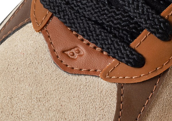 The Basement New Balance 2002R Earth Brown Release Date | SneakerNews.com