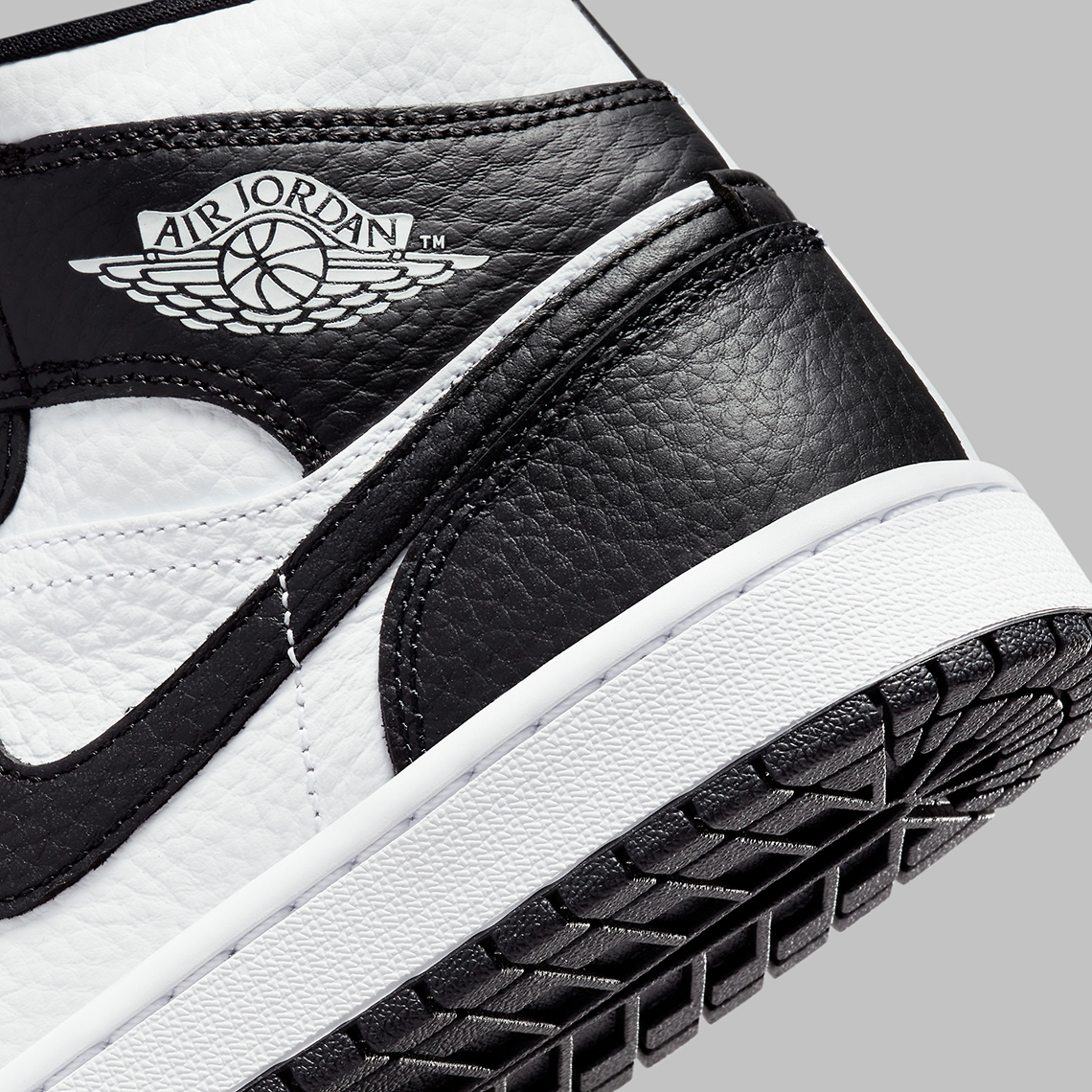 Air Jordan 1 Mid Split White Black DR0501-101 Release Date ...