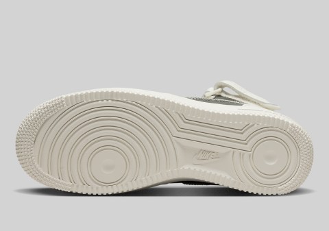 Nike Air Force 1 Mid Reverse Panda DV2224-001 | SneakerNews.com