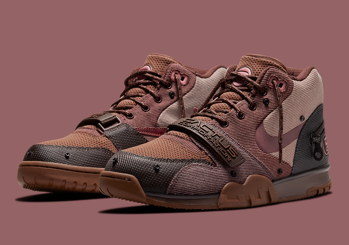 Travis Scott x Nike Air Trainer 1 Light Chocolate DR7515-200 Release ...
