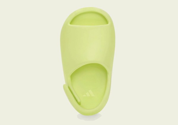 Yeezy Slides – Everything you need to know: Price, Sizing, Colors