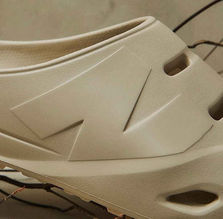 New Balance Clog First Look + Release Date | SneakerNews.com