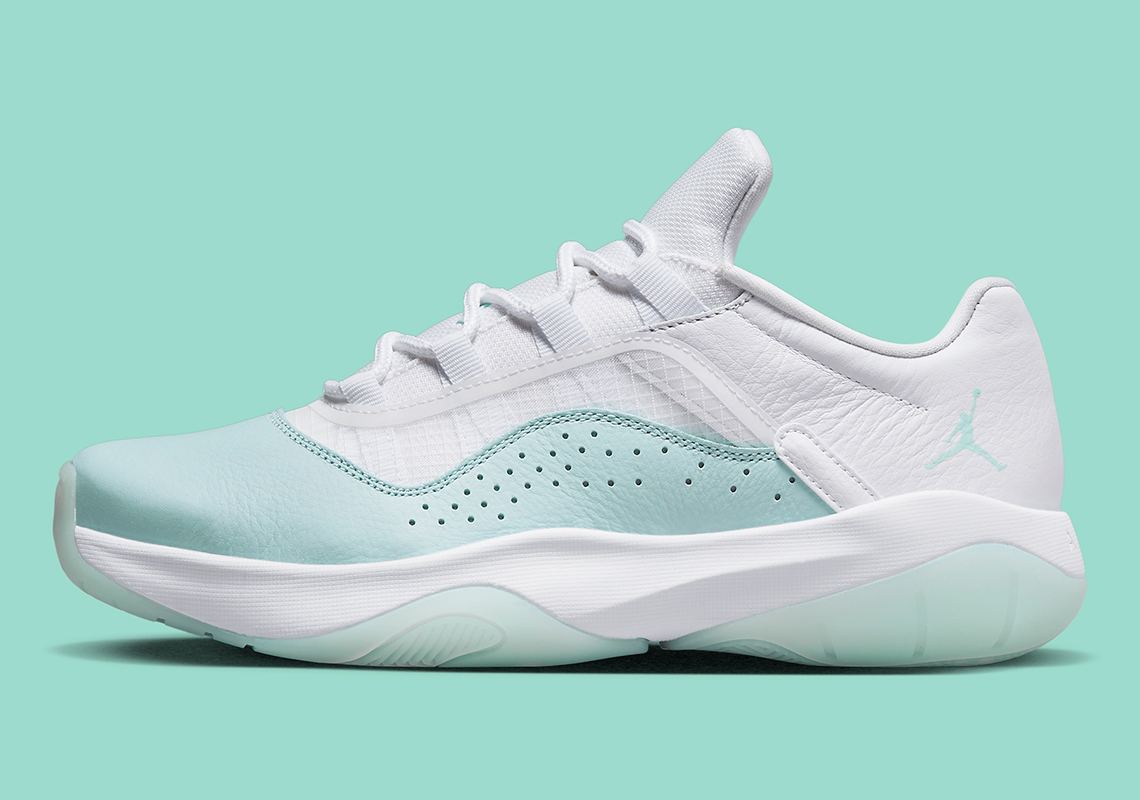 Air Jordan 11 CMFT Low "Igloo" DV2629-100 | SneakerNews.com