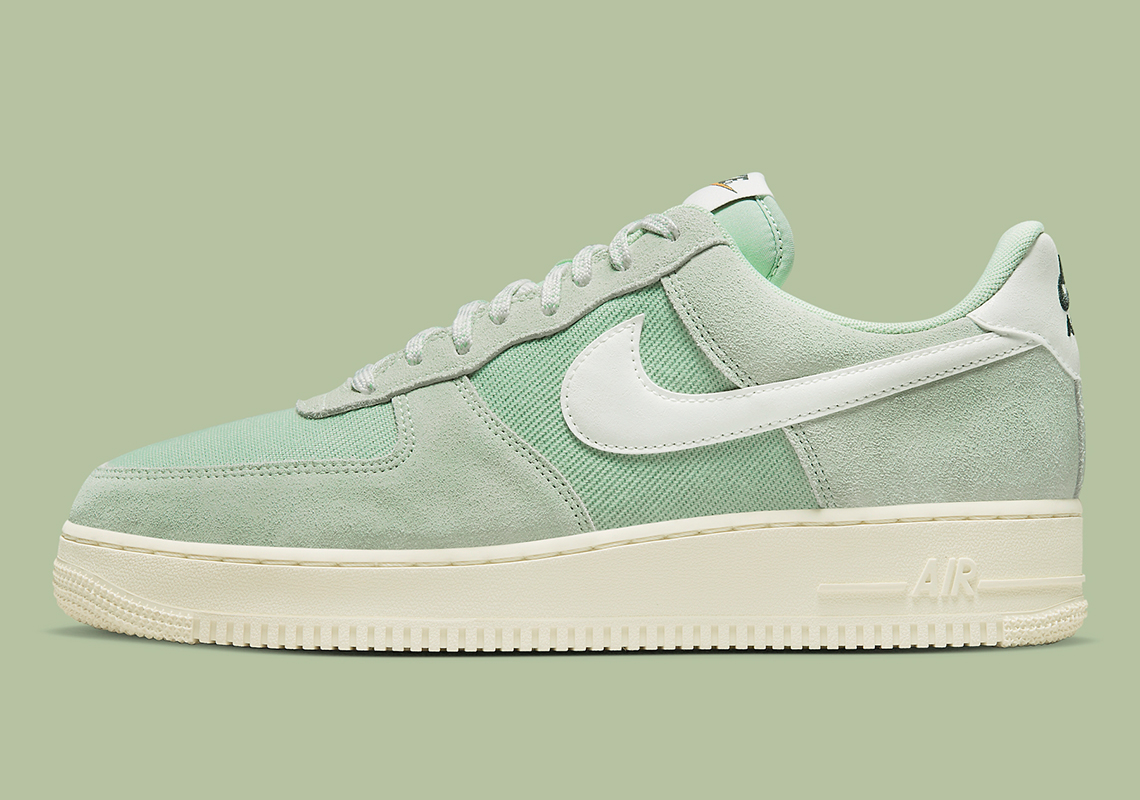 Nike Air Force 1 Low "Certified Fresh" (Enamel Green) DO9801-300 ...