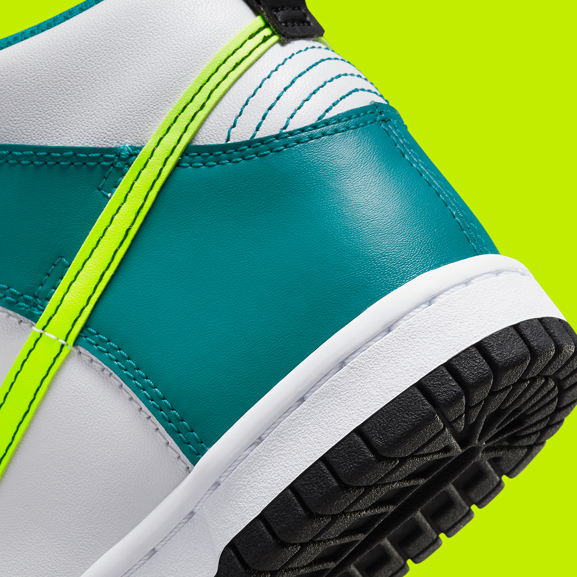 Nike Dunk High GS Volt Bright Spruce DB2179-109 | SneakerNews.com
