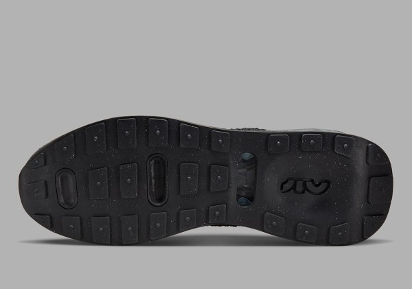 Nike Air Max Flyknit Racer Triple Black FD2764-001 | SneakerNews.com