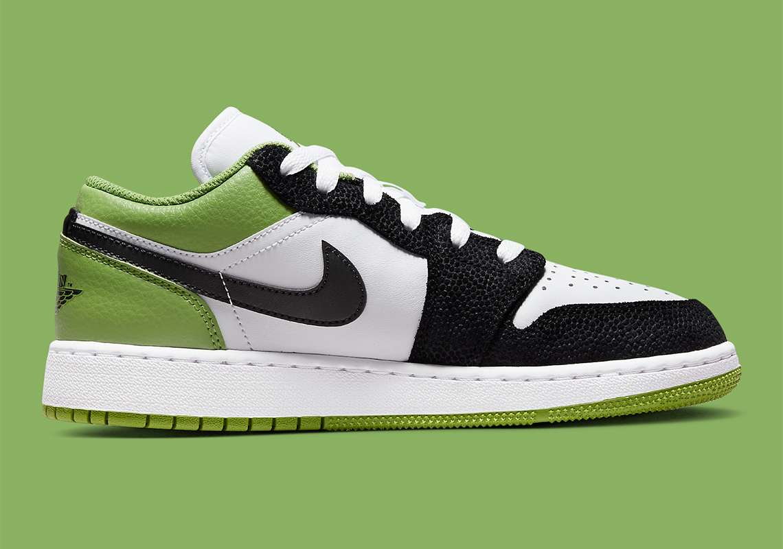 Air Jordan 1 Low GS "Floral Vines" DQ8389-100 | SneakerNews.com