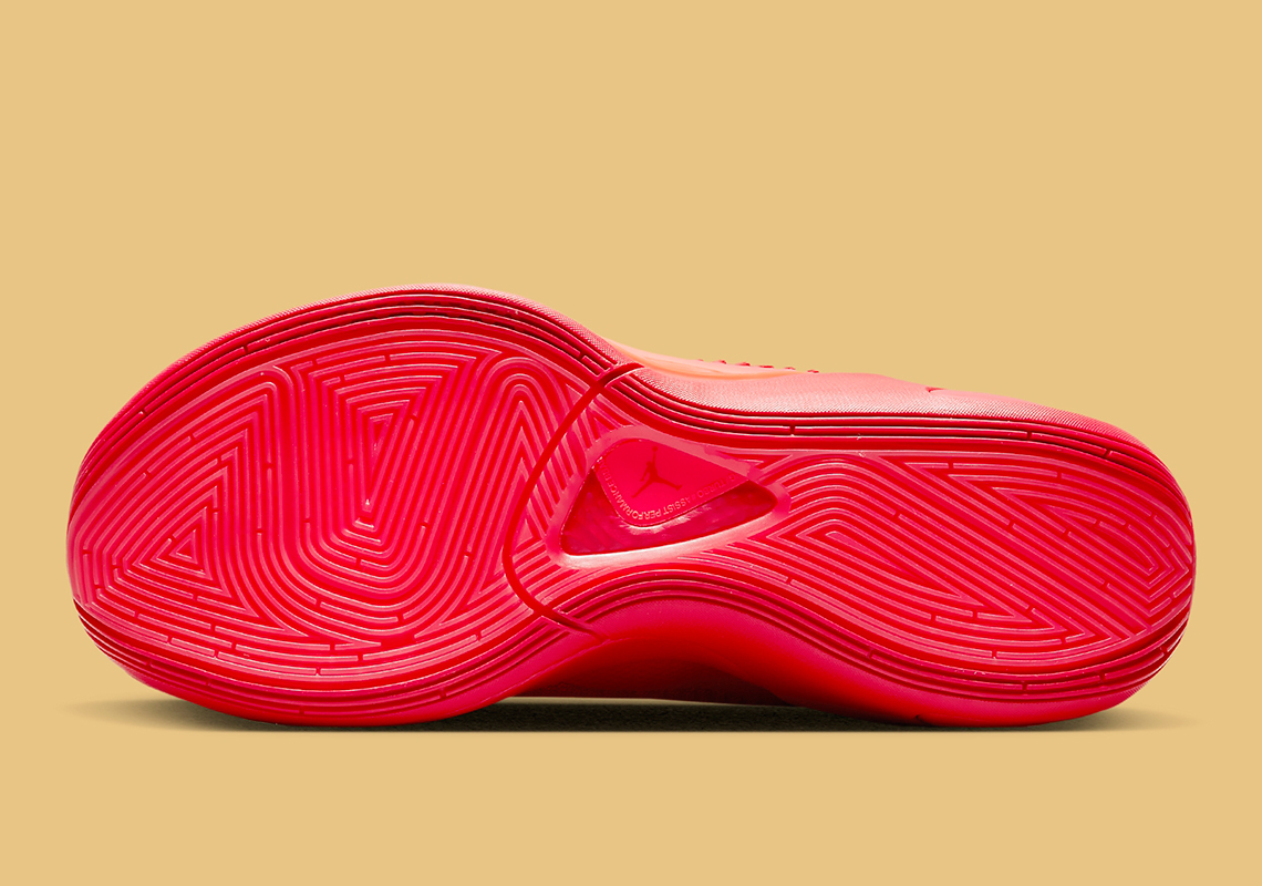 Jordan Luka 1 "University Red/Metallic Gold" DN1772-676 | SneakerNews.com