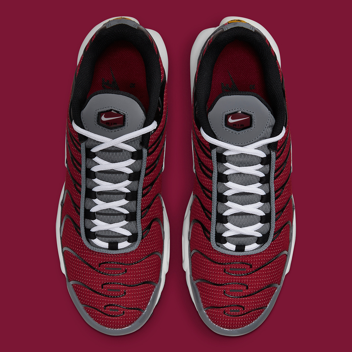Nike Air Max Plus Red Silver DQ3983-600 | SneakerNews.com