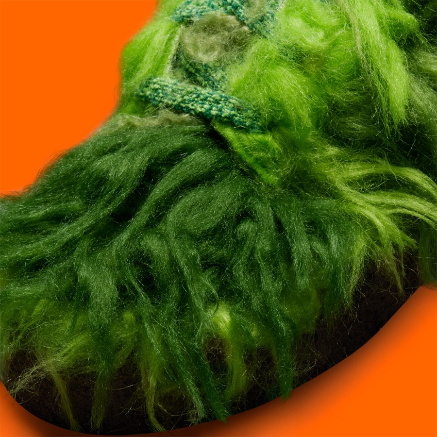 Cactus Plant Flea Market Nike Dunk Grinch | SneakerNews.com