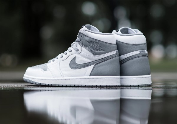 Air Jordan 1 Stealth 555088-037 Store List | SneakerNews.com