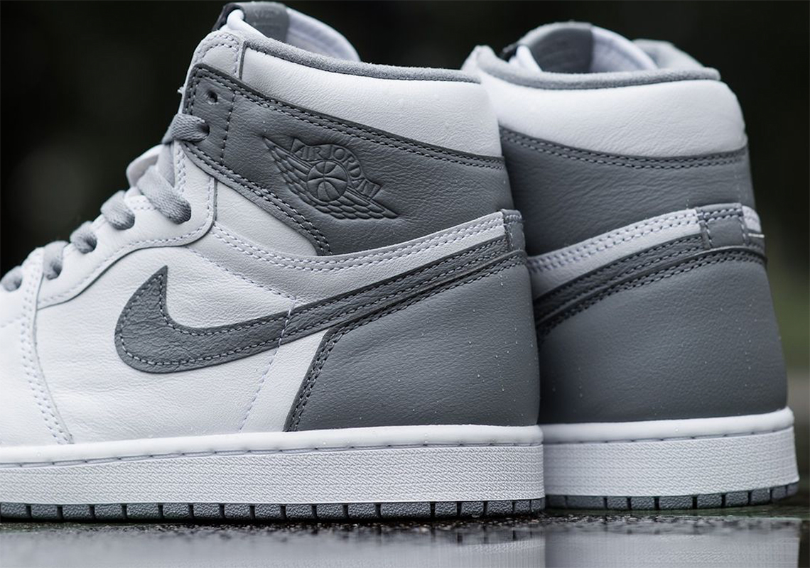 Air Jordan 1 Stealth 555088-037 Store List | SneakerNews.com