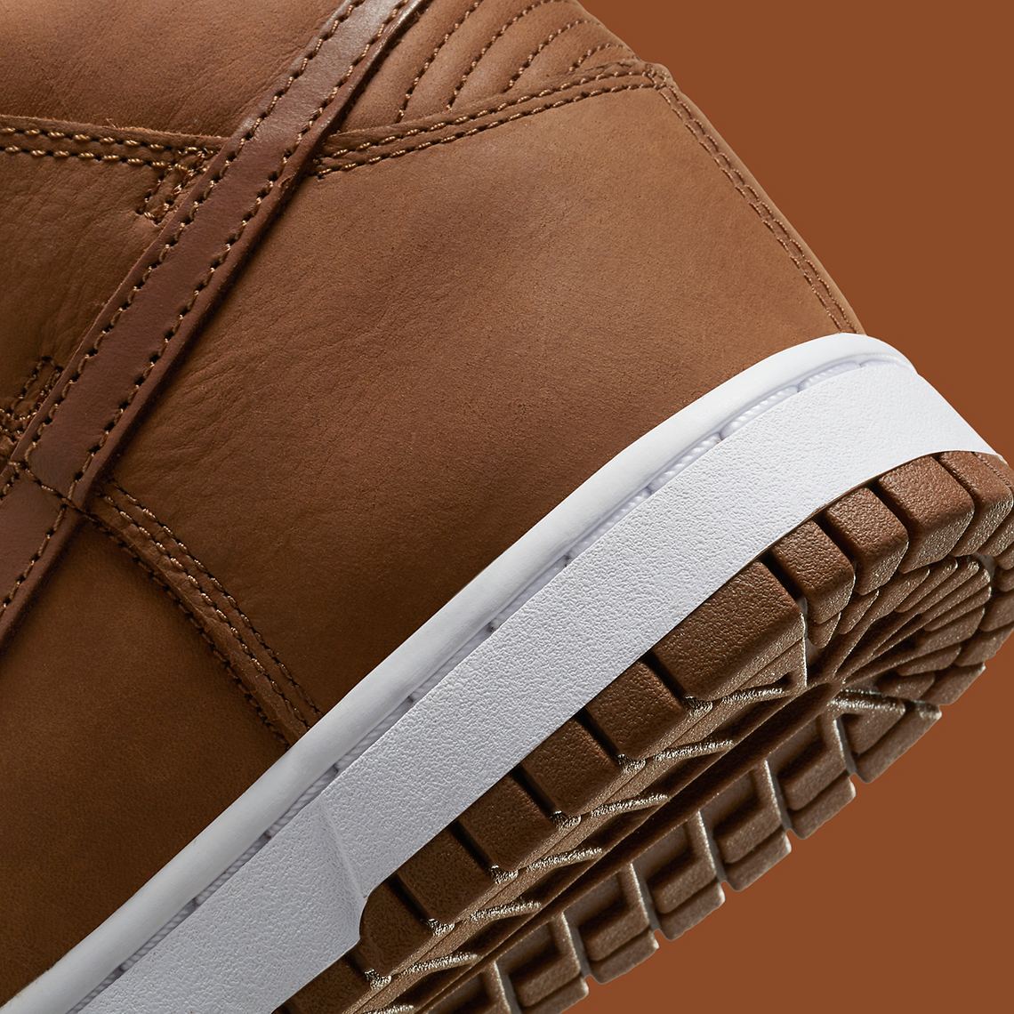 Nike Dunk High Premium "Brown Suede" DX2044-200 | SneakerNews.com