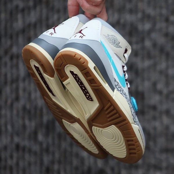 Jordan Legacy 312 Grey Blue Gum | SneakerNews.com