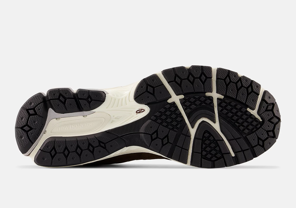 New Balance 2002R "Brown/Cream" M2002RHS | SneakerNews.com