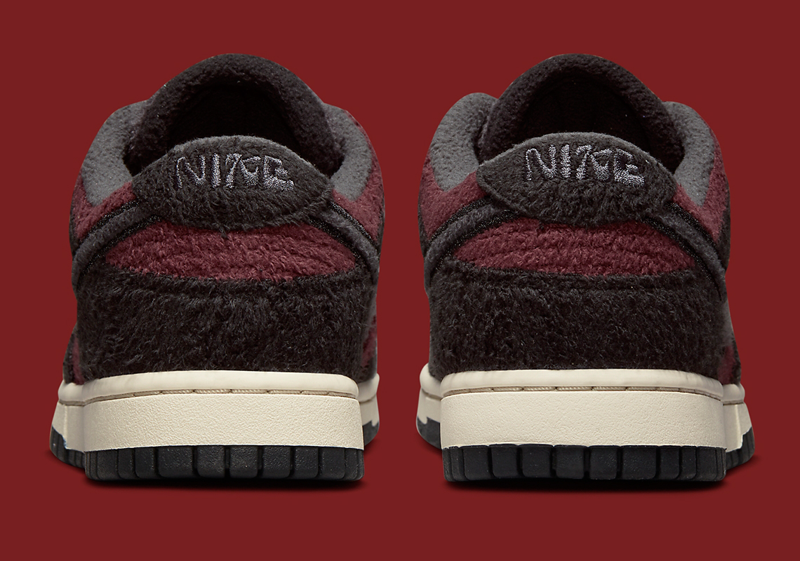 Nike Dunk Low Fleece "Black/Maroon" DQ7579-600 | SneakerNews.com