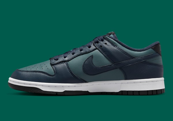 Nike Dunk Low "Navy/Teal" DR9705-300 | SneakerNews.com