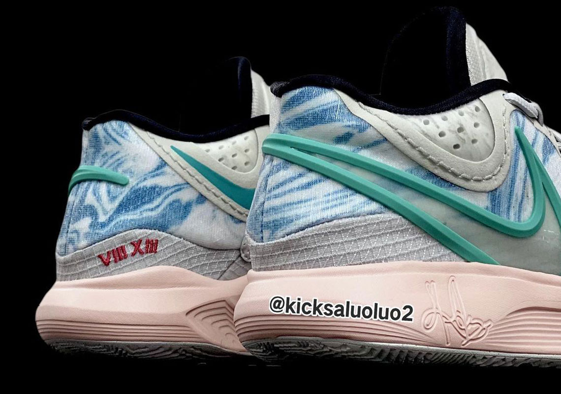 Nike Kyrie 8 "Just Do It" | SneakerNews.com