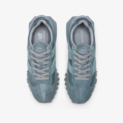 Auralee New Balance XC72 UXC72AA UXC72AR | SneakerNews.com