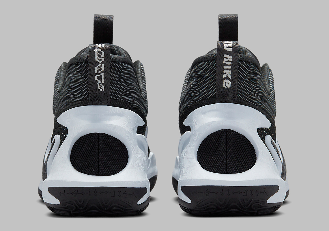 Nike Cosmic Unity 2 Black Football Grey Off Noir DH1537-003 ...