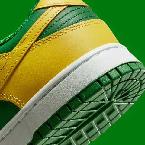 Nike Dunk Low Reverse Brazil DV0833-300 | SneakerNews.com