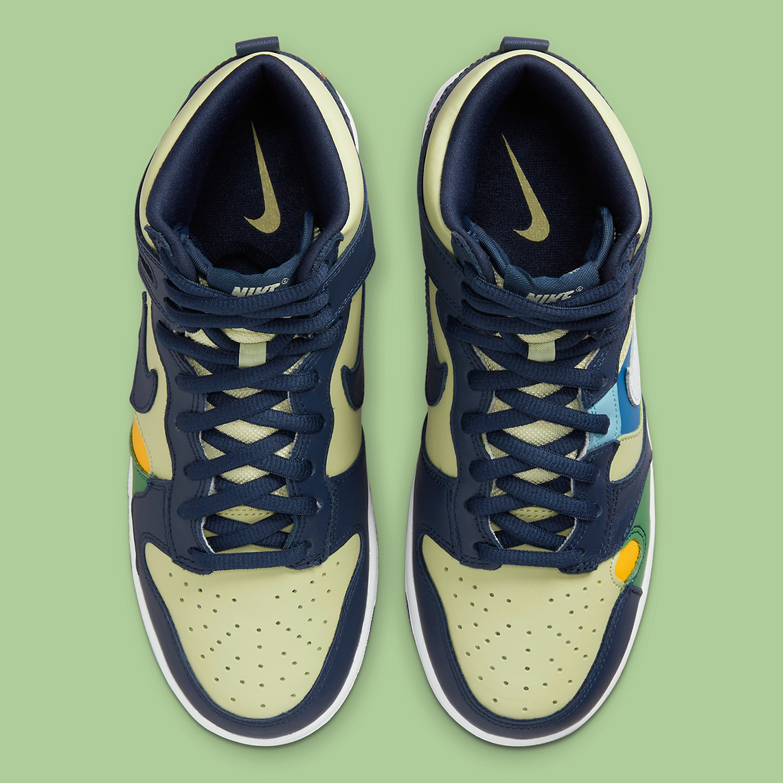 Nike Dunk High "See Through" DQ7575-300 | SneakerNews.com