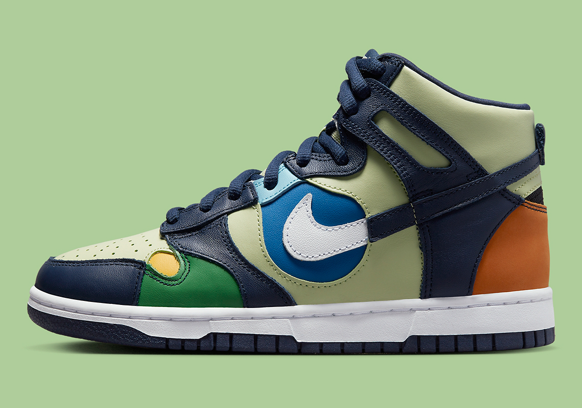 Nike Dunk High "See Through" DQ7575-300 | SneakerNews.com