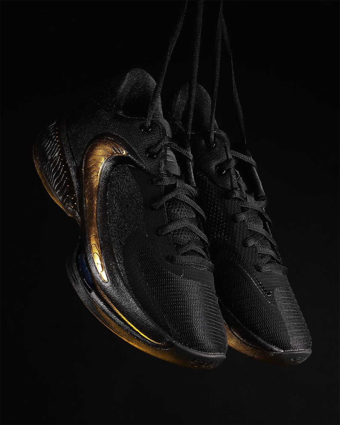 Nike x Oregon PE's Phil Knight Invitational 2022 | SneakerNews.com