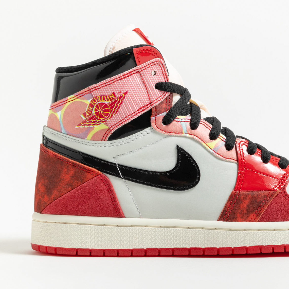 Air Jordan 1 "Spider-Man: Across The Spider-Verse" DV1748-601 ...