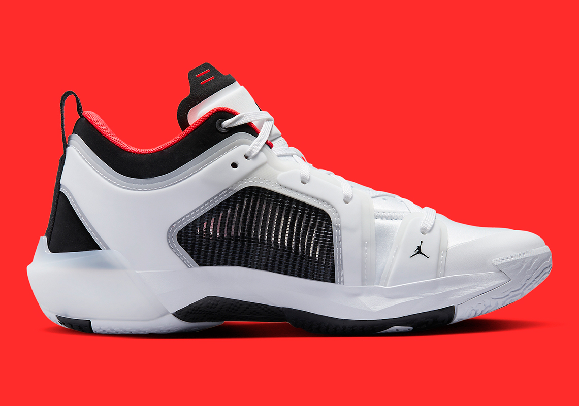 Air Jordan 37 Low "White/Siren Red" DQ4122-100 | SneakerNews.com