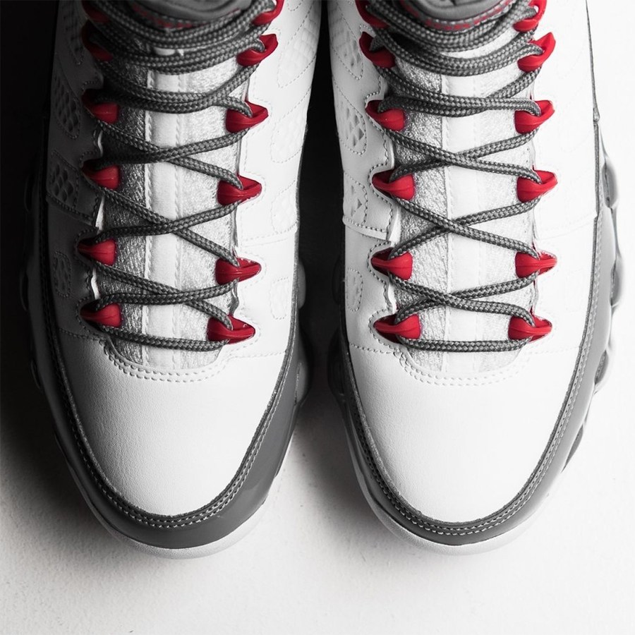 Air Jordan 9 "Fire Red" CT8019-162 Store list | SneakerNews.com