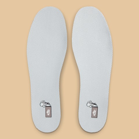 Nike Dunk High "Spray Paint" FD9759-100 | SneakerNews.com