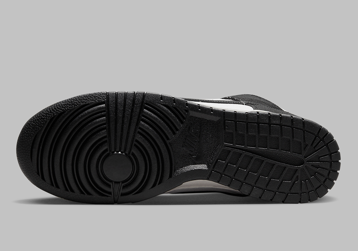 Nike Dunk Mid Black White DV0830-102 | SneakerNews.com