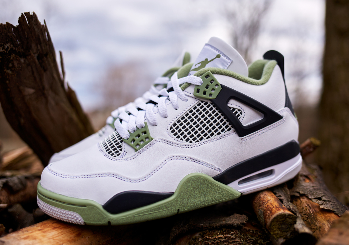 Air Jordan 4 "Oil Green" ("Seafoam") Release Date | SneakerNews.com