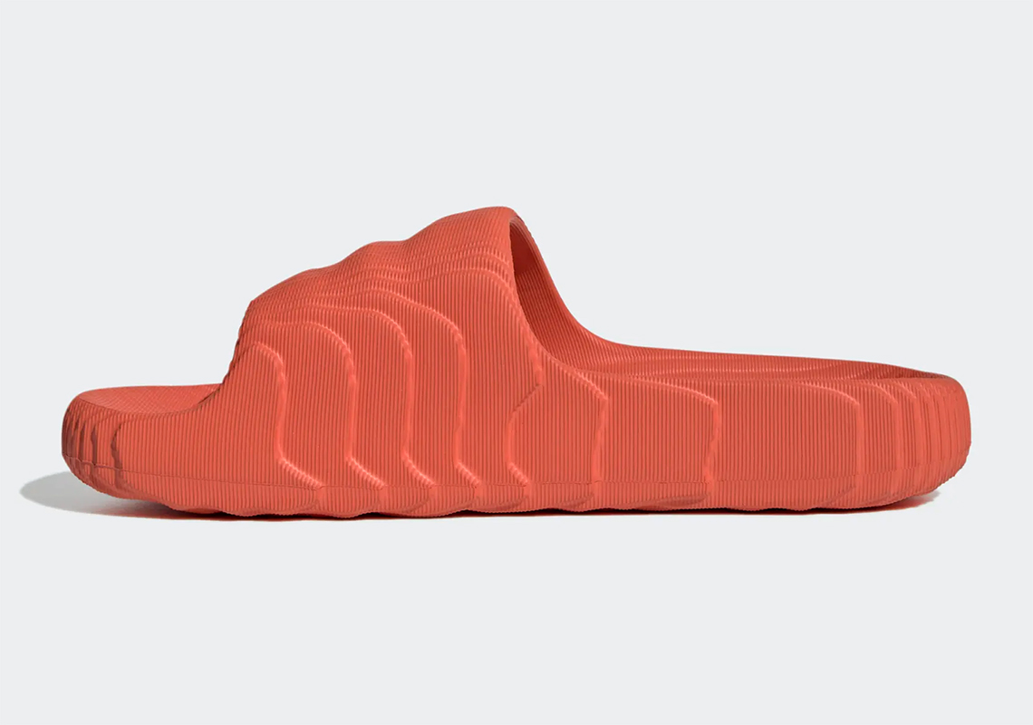 adidas Adilette 22 Slides "Preloved Red" HQ4671 | SneakerNews.com