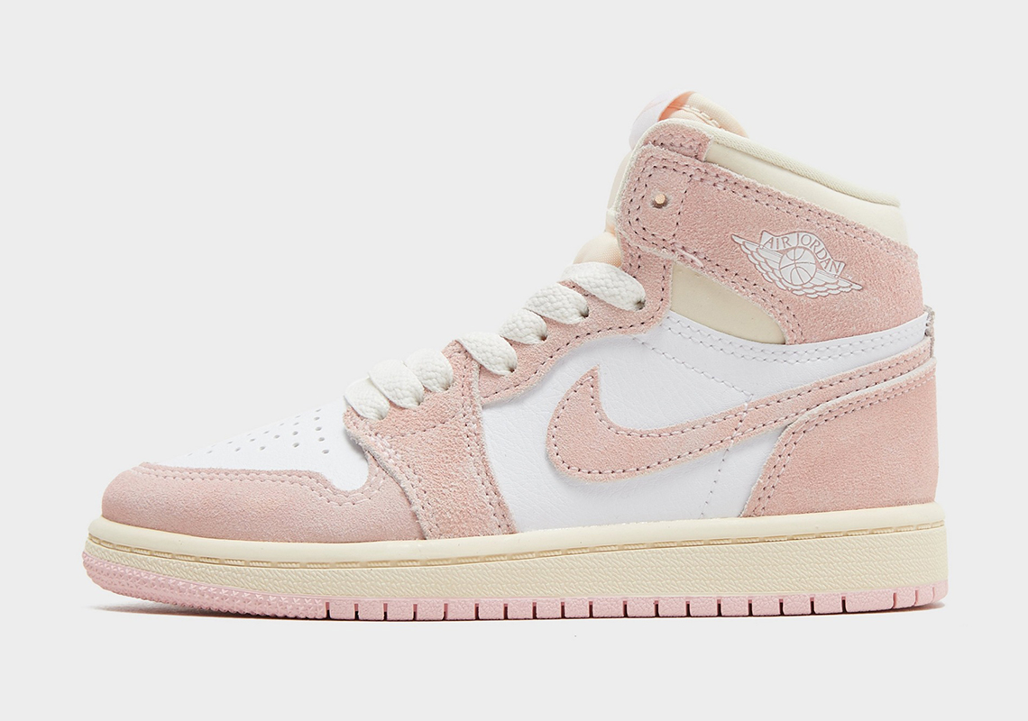 Air Jordan 1 Retro High OG "Washed Pink" Release | SneakerNews.com