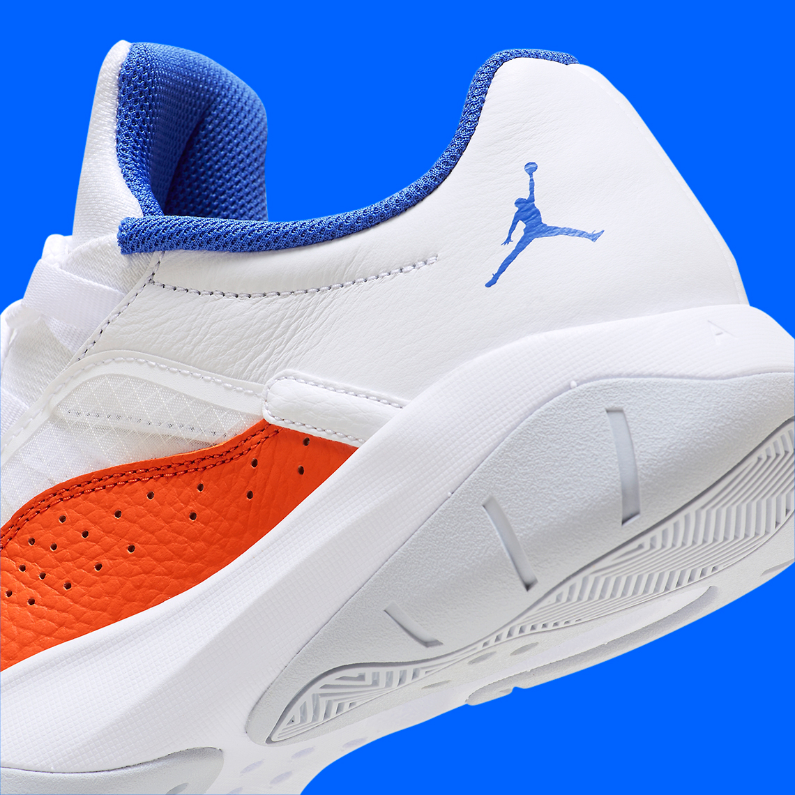 Air Jordan 11 CMFT Low "Knicks" CW0784-108 | SneakerNews.com